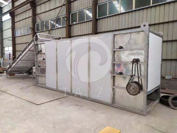 Mesh belt food dryer